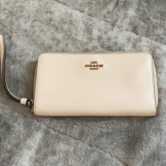 Coach | Bags | Coach Womens Long Zip Around White Leather Wallet | Poshmark